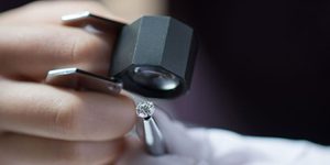 VVS Meaning: VVS Diamond Clarity, VVS1 vs VVS2 Explained